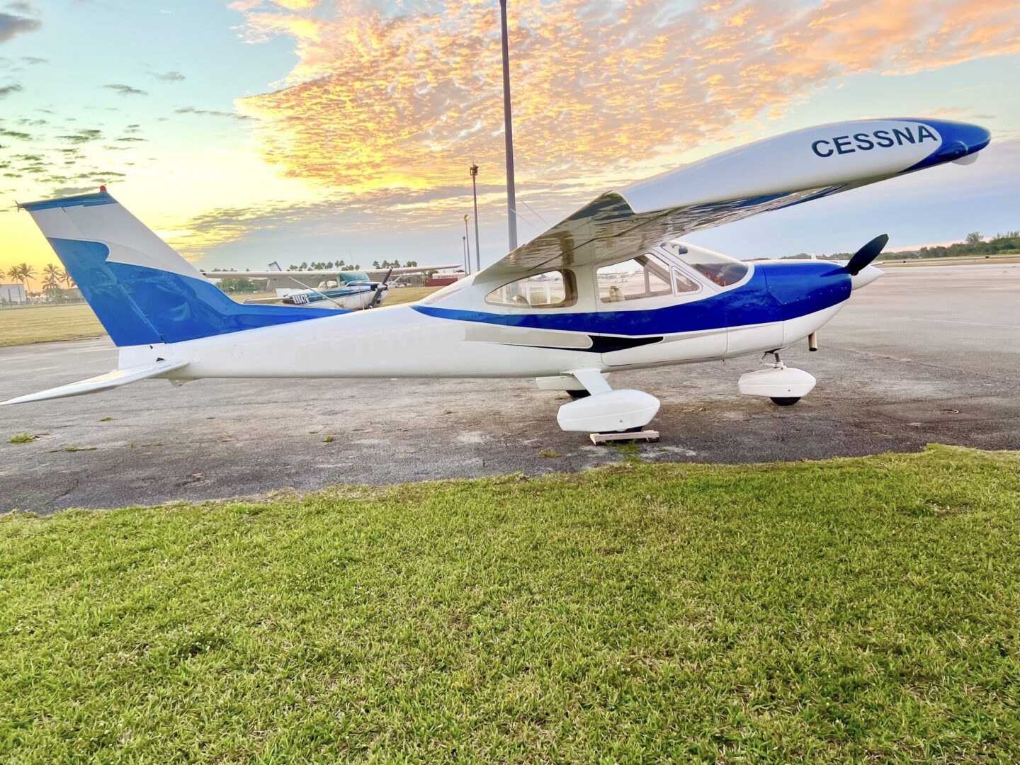 The Best Miami Airplane Tour | Luxurious New Private Airplane